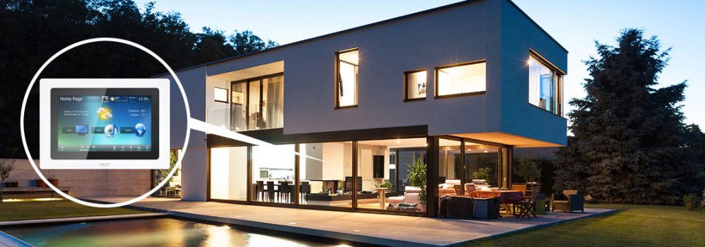 Smart Home Steuerung mit RTI Fernbedienung, Tablet und Controller